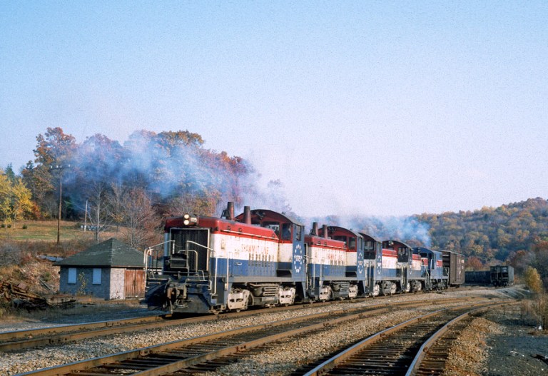 PITTSBURG & SHAWMUT – THE SHAWMUT LINE