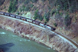 PITTSBURG & SHAWMUT – THE SHAWMUT LINE