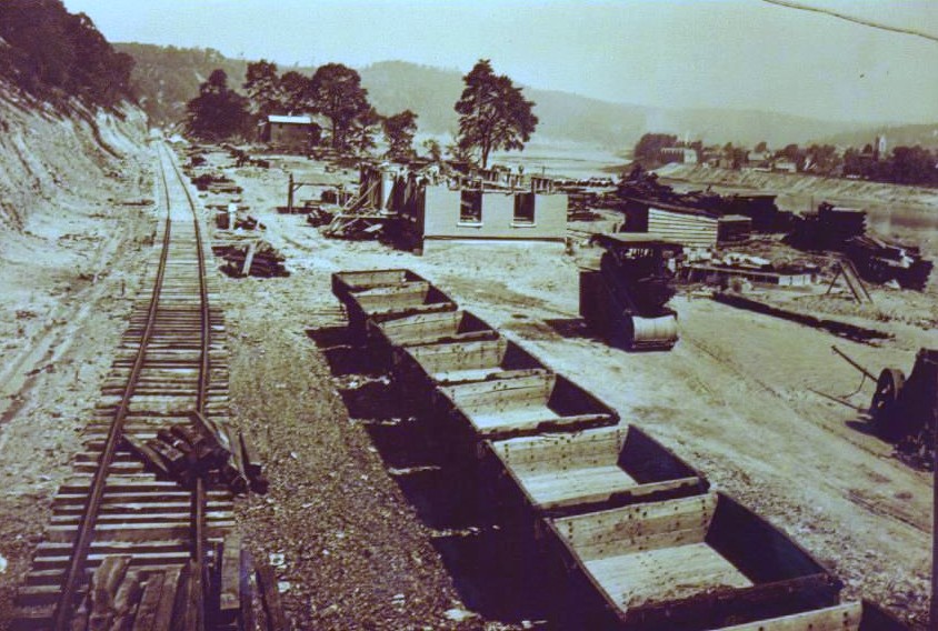 PITTSBURG & SHAWMUT – THE SHAWMUT LINE